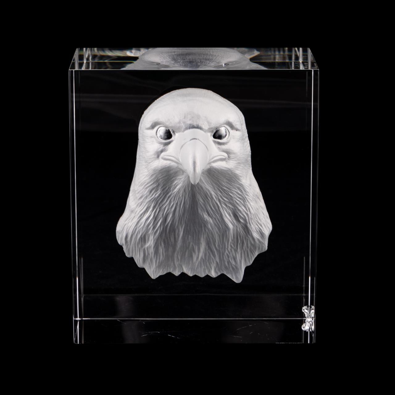 Steuben Glass | STEUBEN CRYSTAL MAJESTIC EAGLE HEAD SCULPTURE | MutualArt
