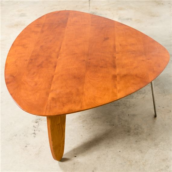 Isamu Noguchi | Isamu Noguchi Rudder Table, Circa 1970s (Circa 1970s ...