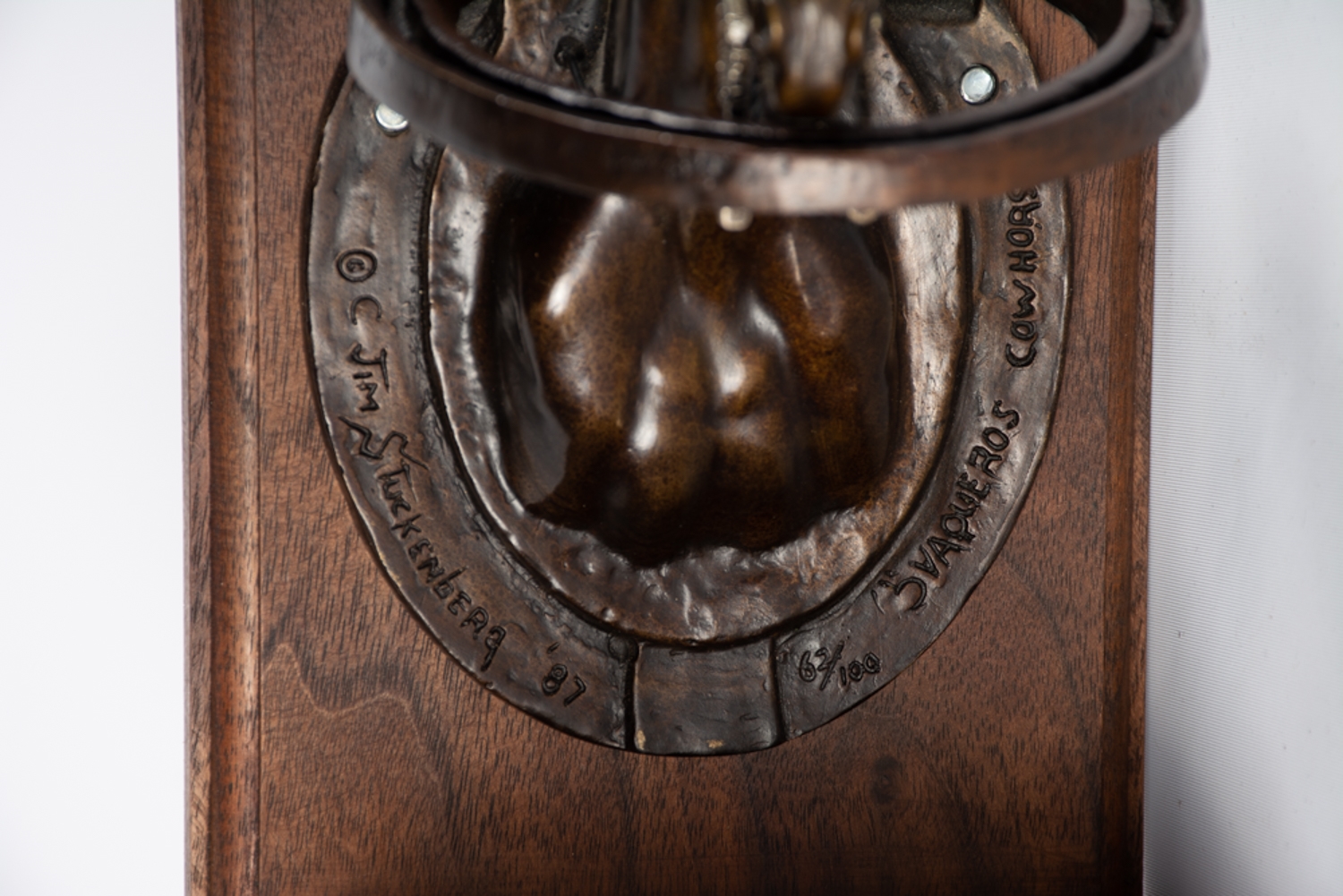 Jim Stuckenberg | A pair of custom bookends | MutualArt