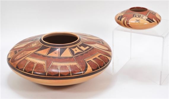 Rachel Sahmie Nampeyo | 2PC Rachel Sahmie Nampeyo Hopi Pottery Vessels ...