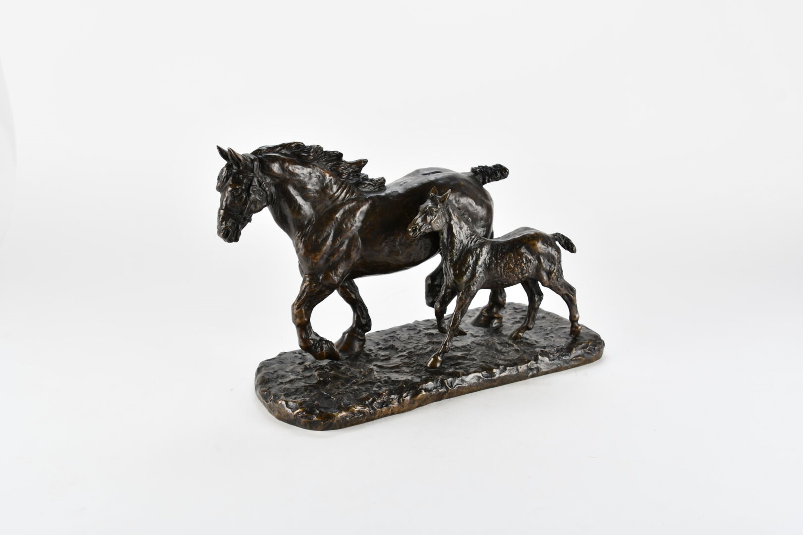 Gaston d'Illiers | La poulinière et son poulain | MutualArt