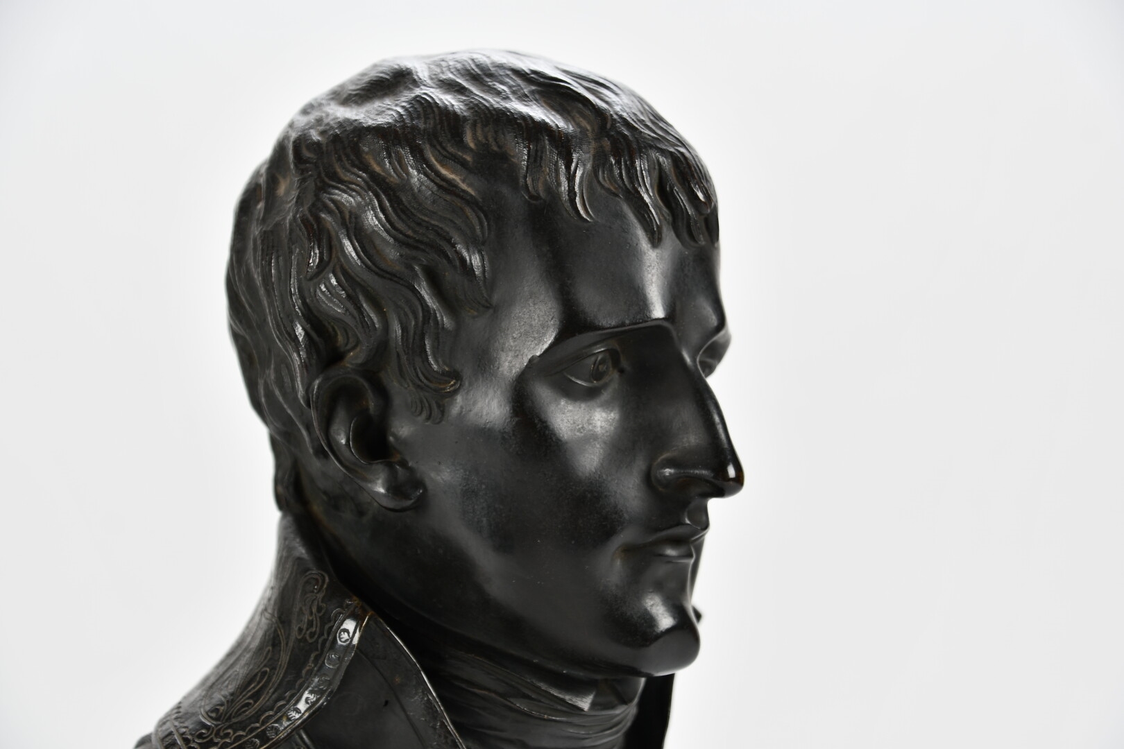 Louis-Simon Boizot | Buste de Bonaparte Premier Consul | MutualArt
