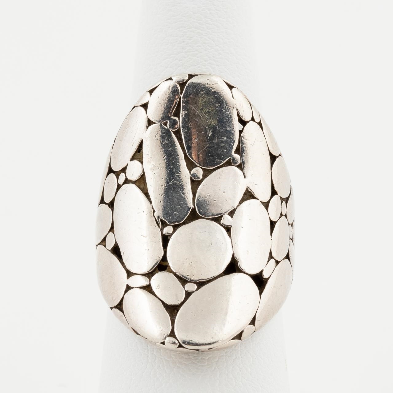 John Hardy | JOHN HARDY STERLING PEBBLE SADDLE RING | MutualArt