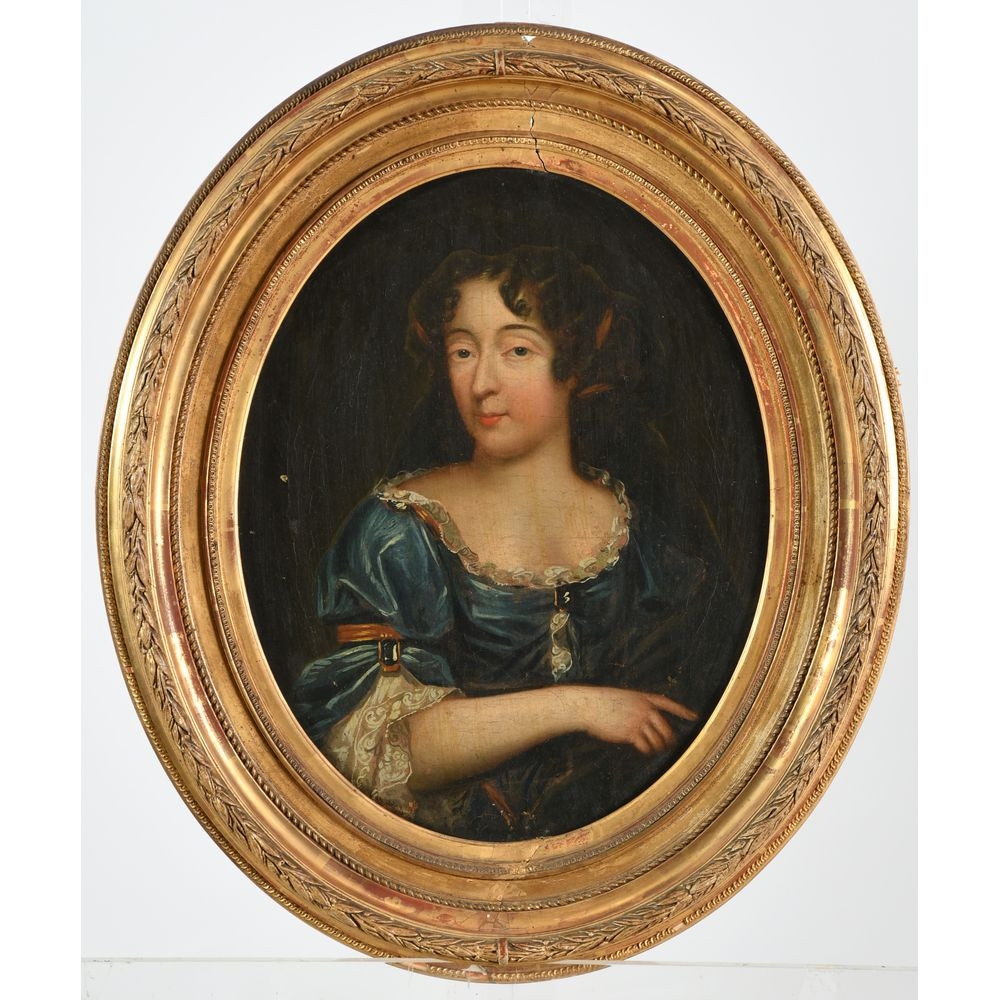 French School, 18th Century | « Paire de portraits représentant Marie ...