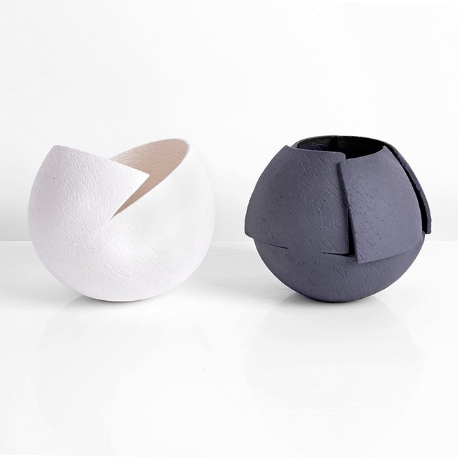 Ashraf Hanna | Small Enclosed Forms (2017) | MutualArt