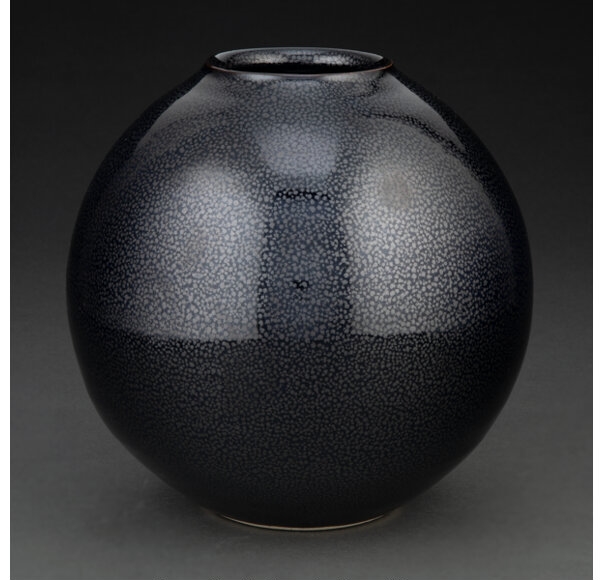 Koji Kamada | Tenmoku Vase | MutualArt