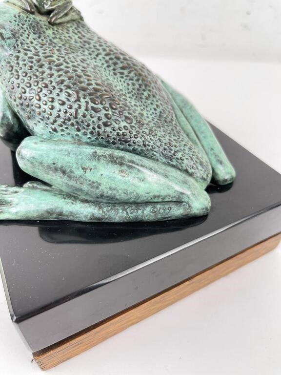 Kim Kori | Kim Kori Frogs Bronze (21st Century) | MutualArt