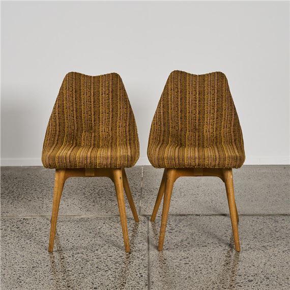 Grant Featherston | A Pair Of D350 Chairs By Grant Featherston | MutualArt