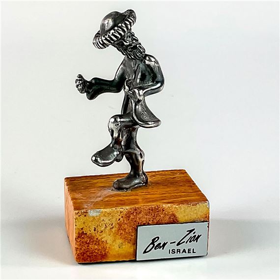 Ben-Zion Weinman | Figure of a dancing Jewish man | MutualArt