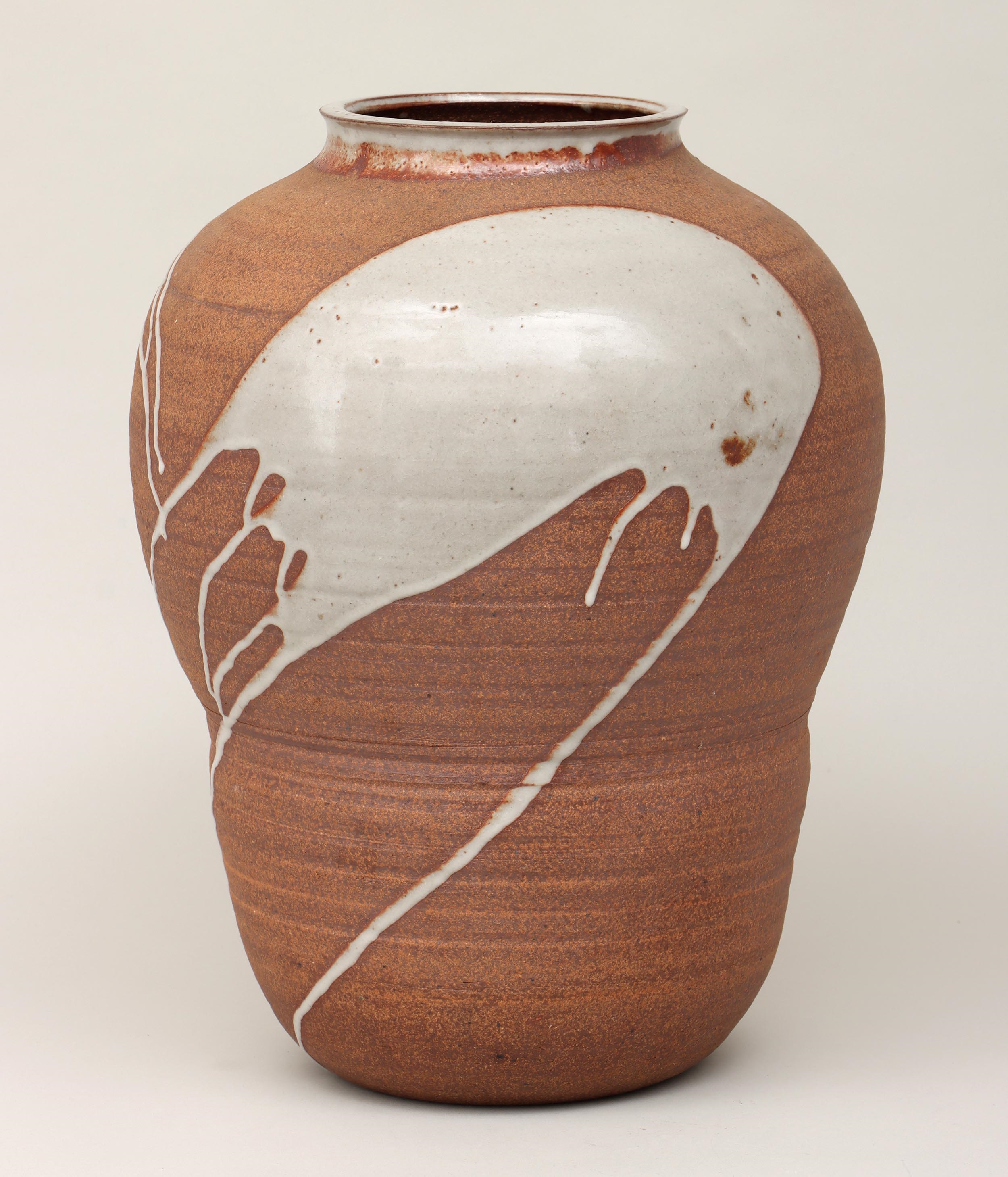 Paul Chaleff | large jar with splashed glaze decoration | MutualArt