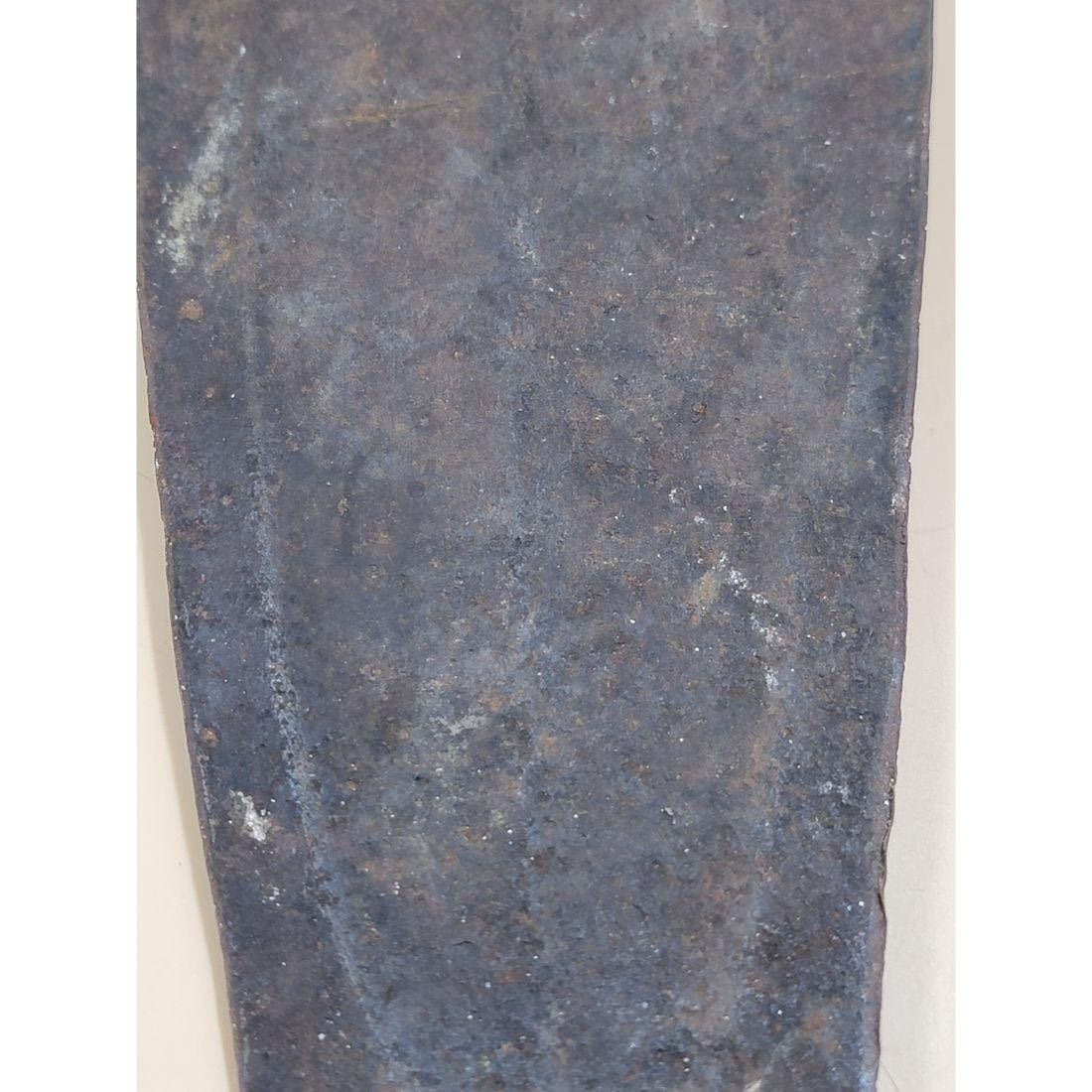 Unknown | Ikul Knife Kuba Congo 19th Century | MutualArt