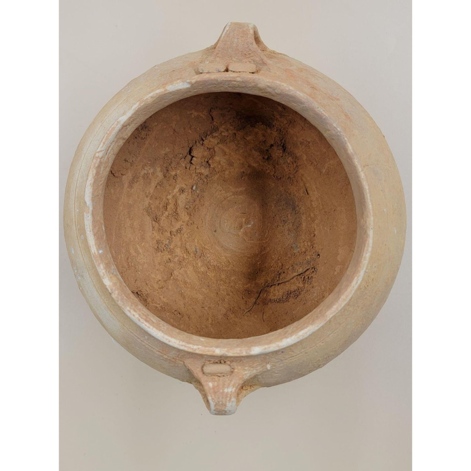 Unknown | Ancient Chinese Neolithic Pottery Pot | MutualArt