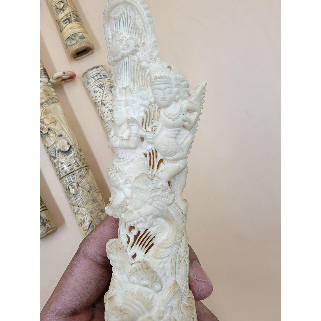 Lifetime | 4 Vintage Japanese Swords in Bone Scabbards & Sculpture ...