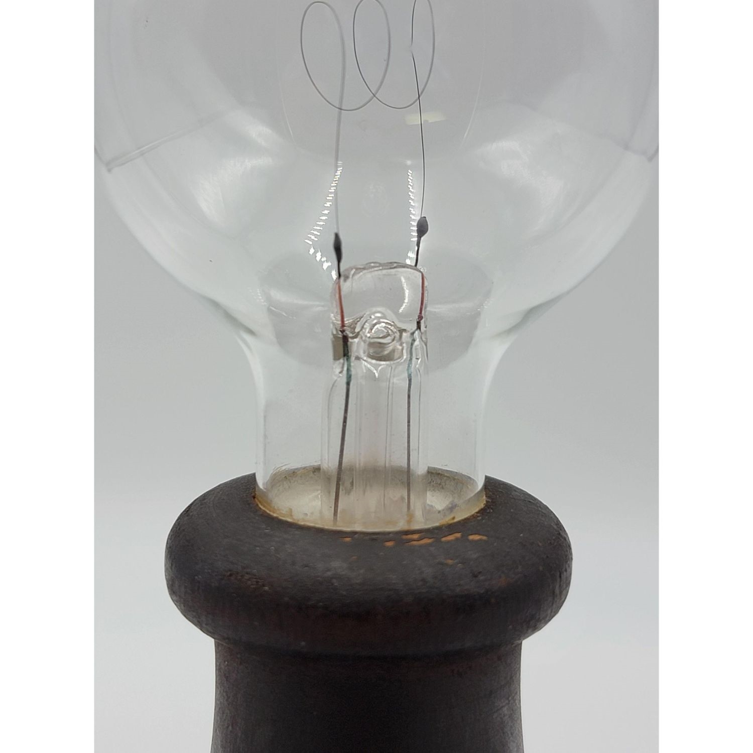 Albert Einstein | Rare Original 1929-30 Thomas Edison Bulb (1972 ...