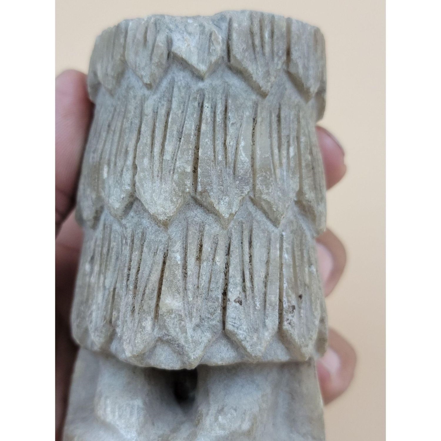 Lifetime | A Mesopotamian Alabaster Statue Fragment 3200 BC | MutualArt