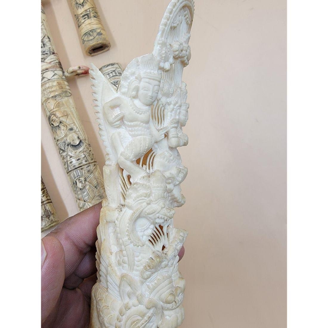 Lifetime | 4 Vintage Japanese Swords in Bone Scabbards & Sculpture ...