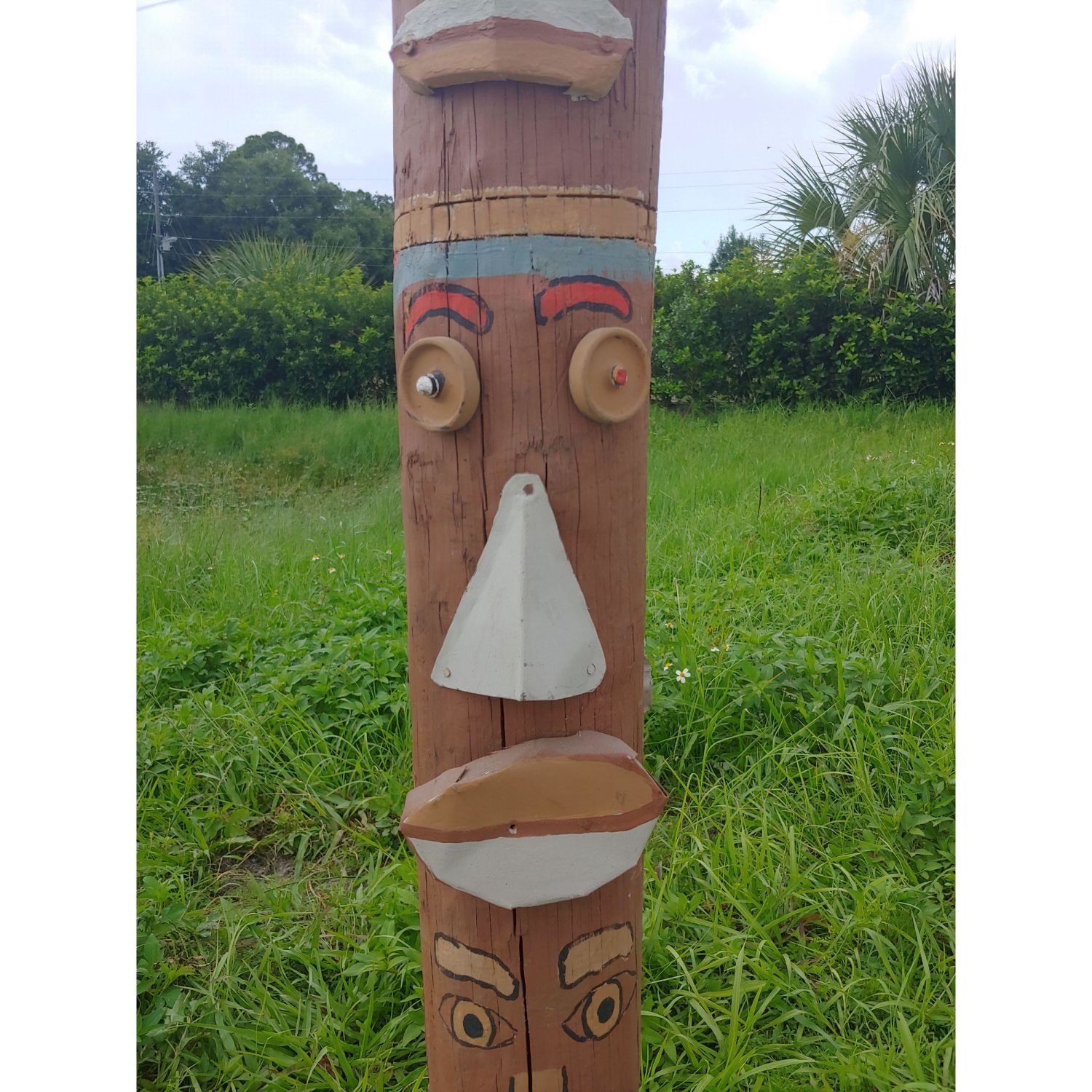 Gale Alan Walters | Pole Sculpture | MutualArt