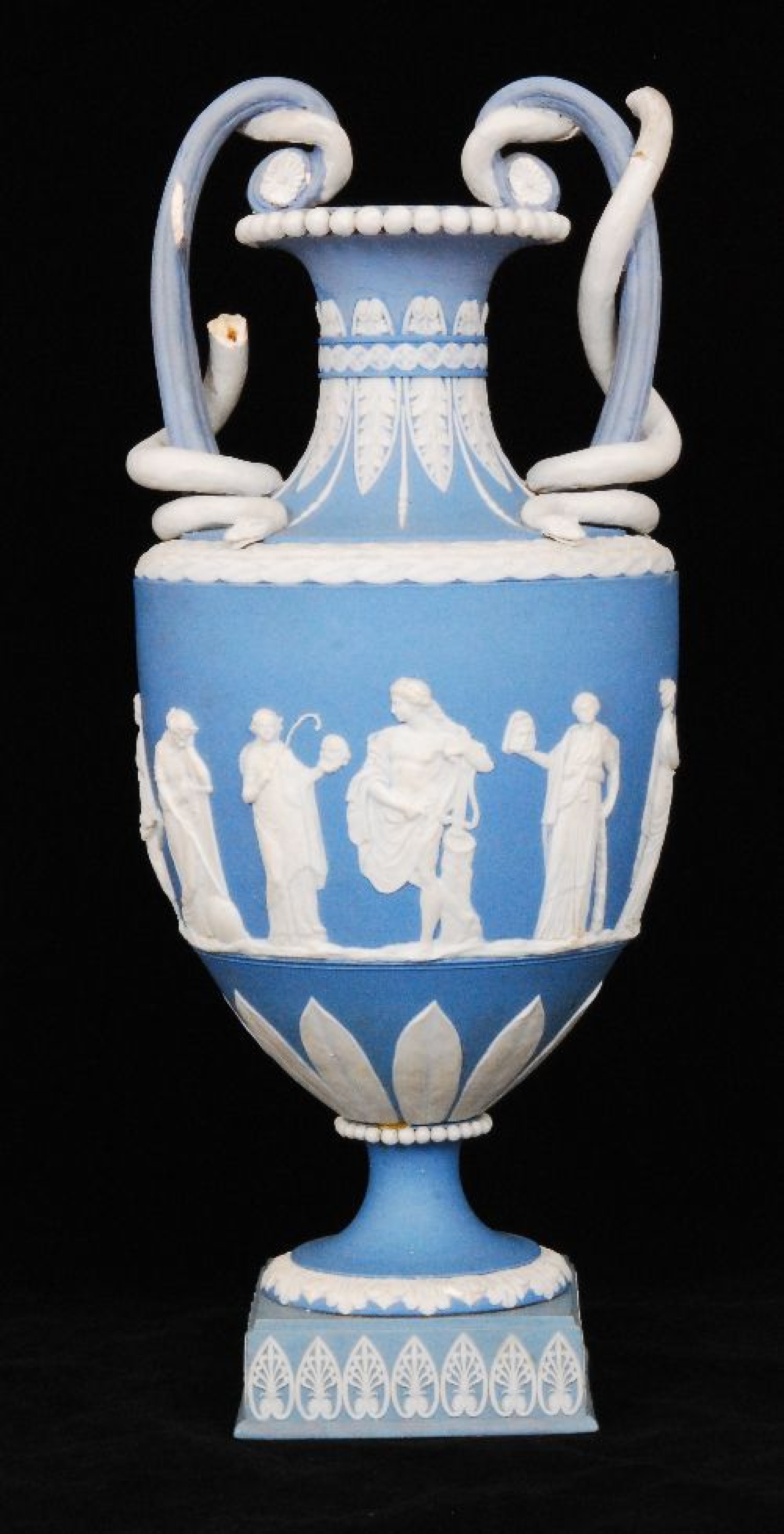 John Flaxman | An 18th Century Wedgwood Apollo vase (Circa 1785 ...