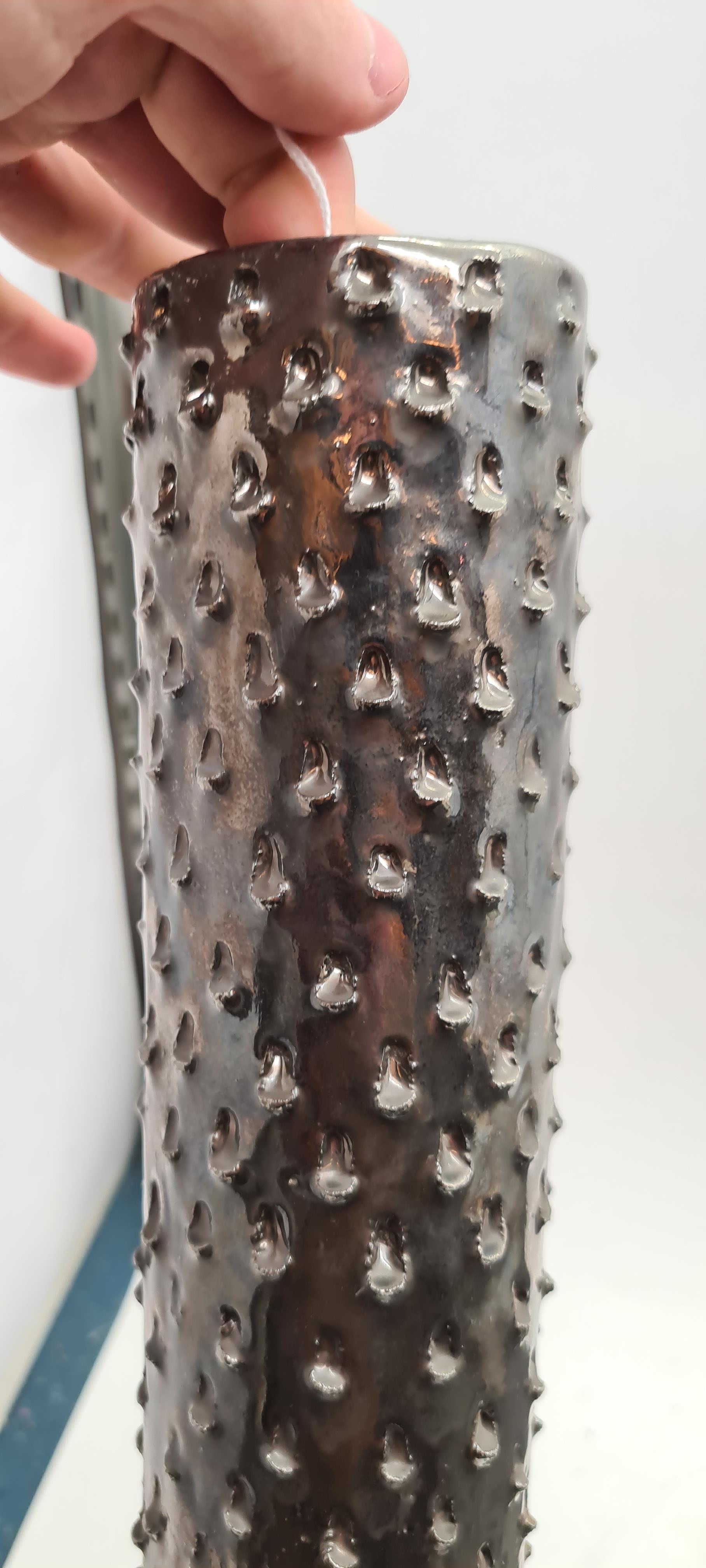 Abigail Ozora Simpson | A narrow vase of cylindrical form | MutualArt