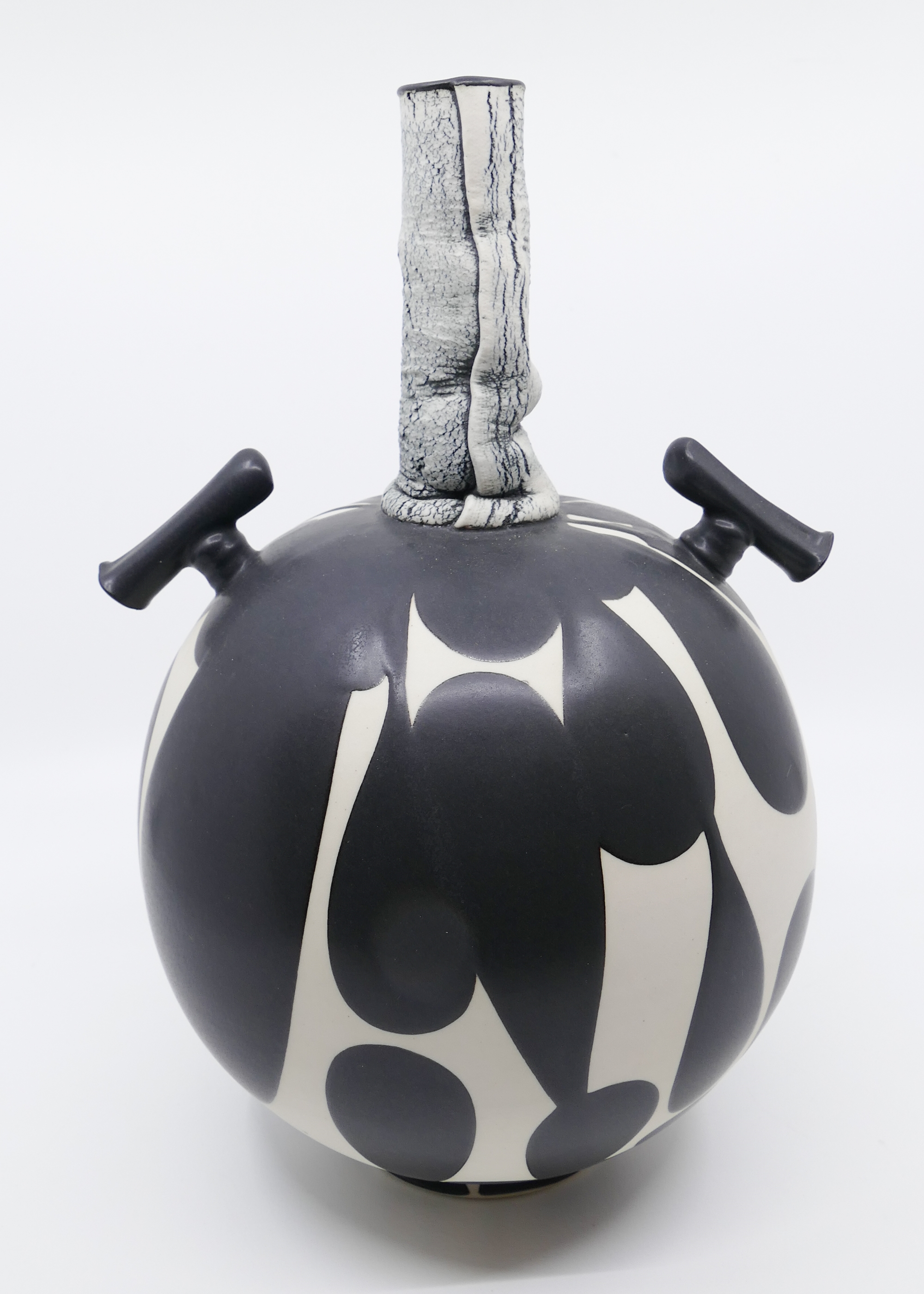 Sam Scott | Sam Scott Black & White Porcelain Vase with Handbuit Neck ...