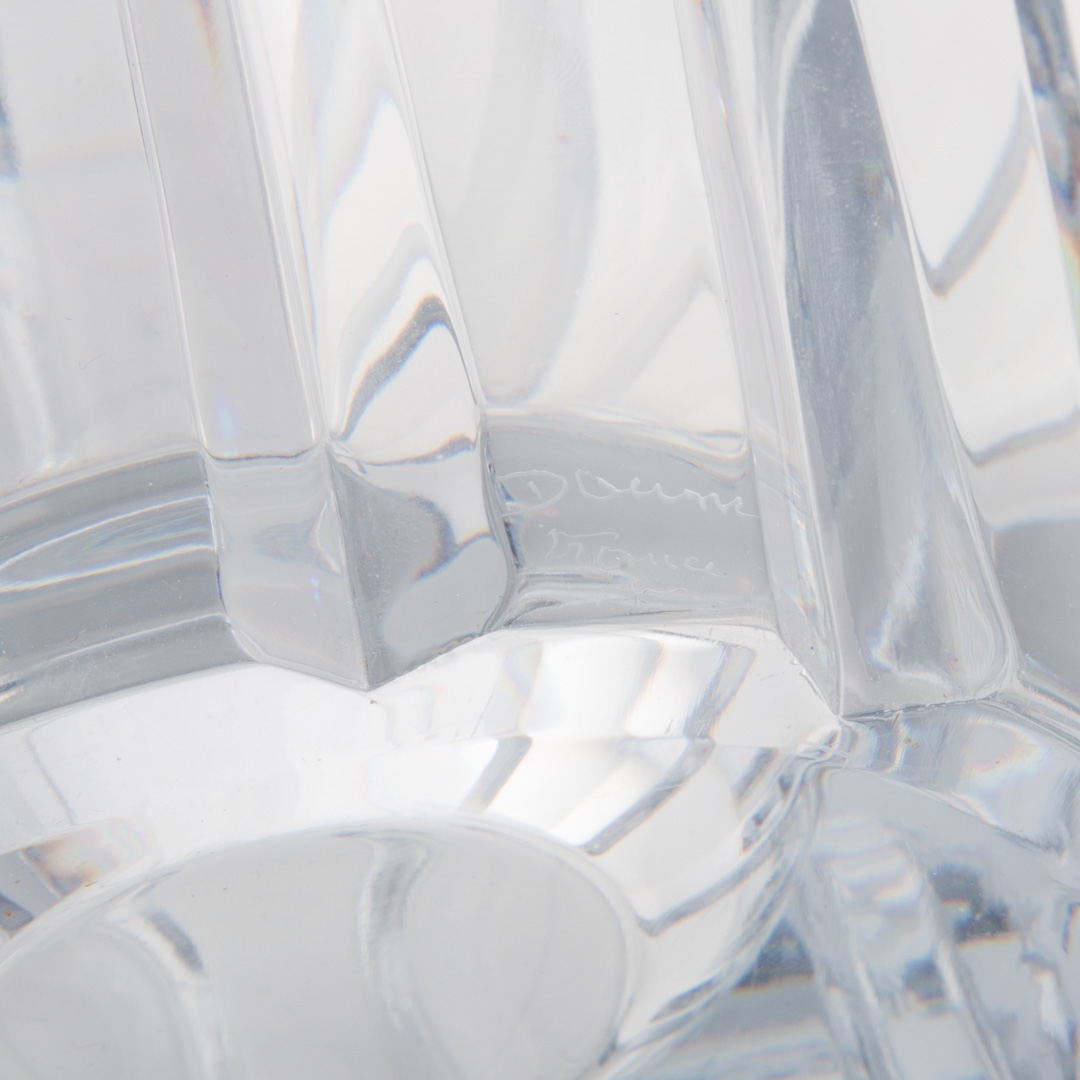 Daum Frères | Daum molded crystal vase | MutualArt