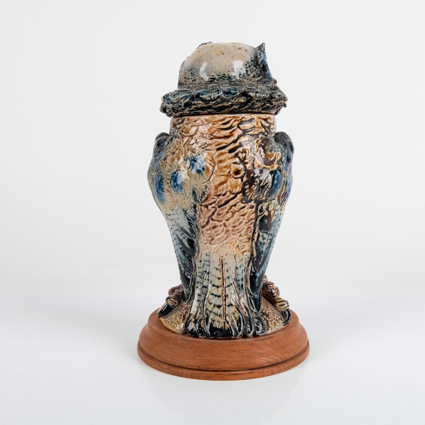 R. W. Martin & Brothers | Grotesque Figural Wally Bird | MutualArt