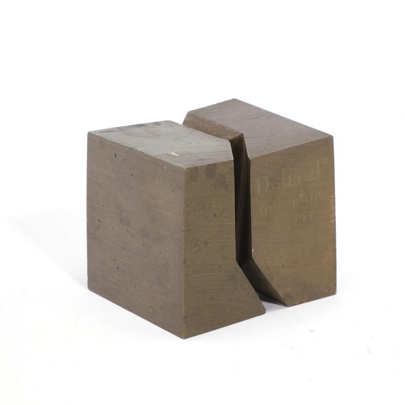 Peter Bonnén | Object in two parts | MutualArt