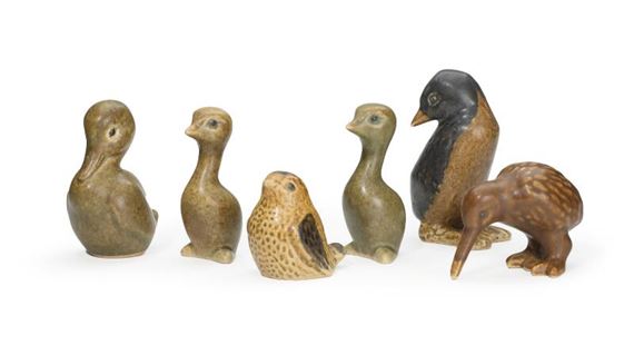 Knud Basse | Six stoneware figurines in the shape of birds | MutualArt
