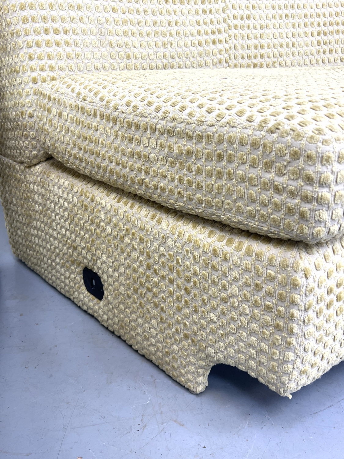 Vladimir Kagan | Vladimir KAGAN Style 3 Section Curved Sofa. Carson's ...