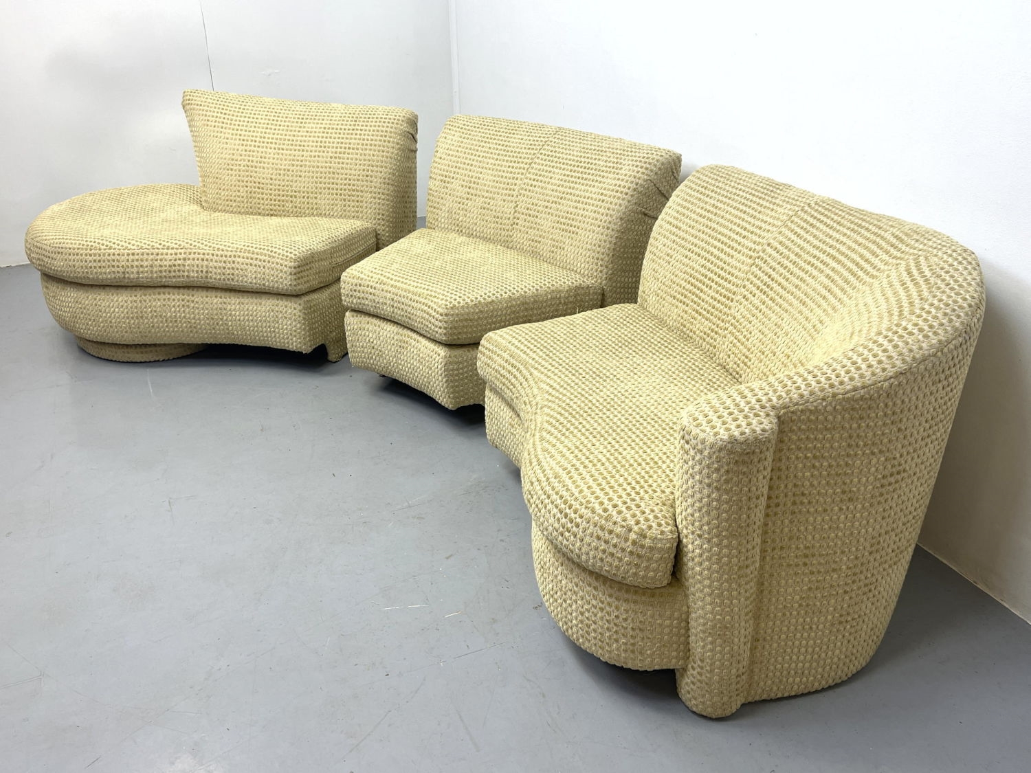 Vladimir Kagan | Vladimir KAGAN Style 3 Section Curved Sofa. Carson's ...