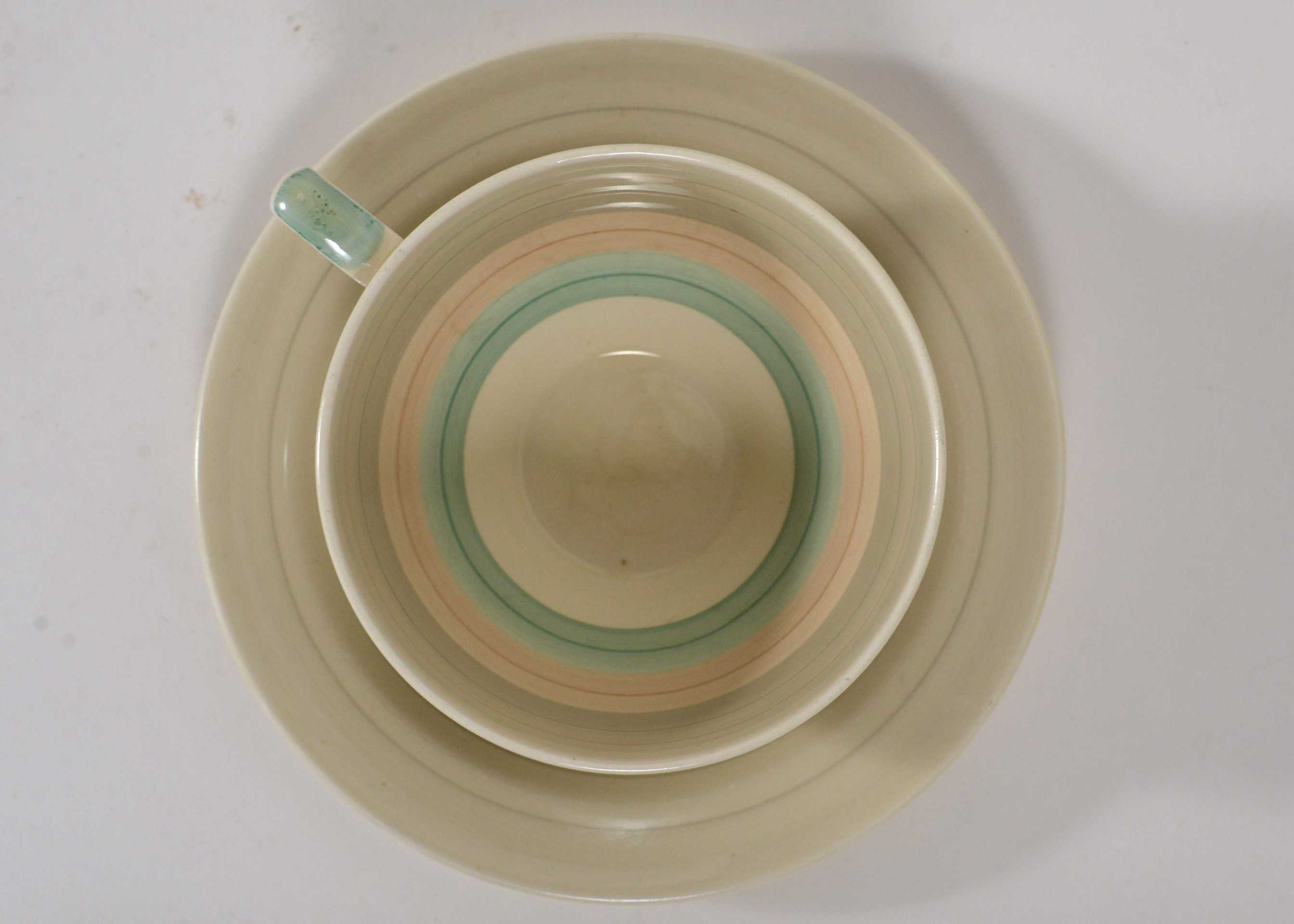 Susie Cooper | Susie Cooper - Lot of vintage porcelain | MutualArt