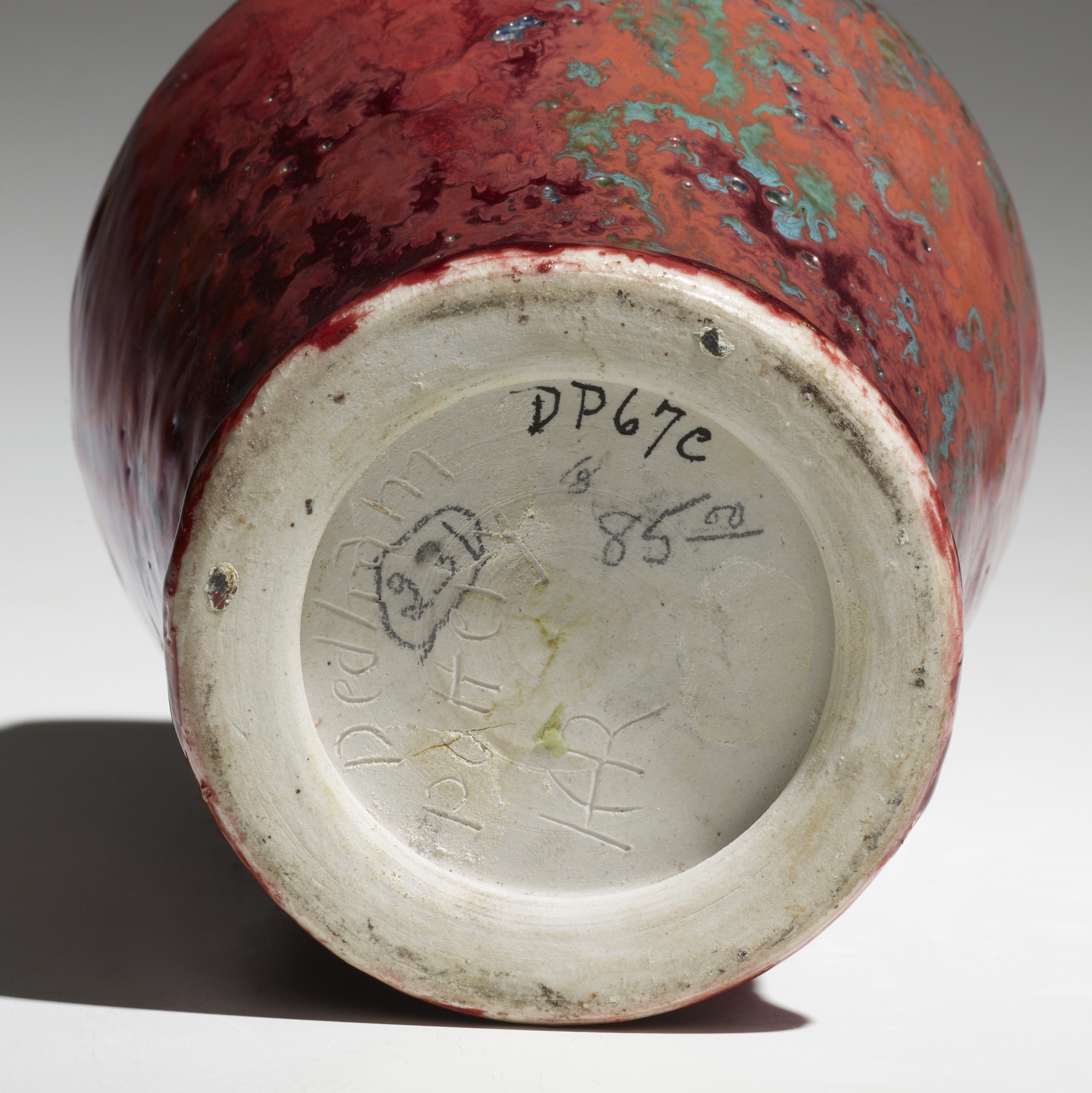 Hugh C. Robertson | Experimental vase (1896 - 1908) | MutualArt