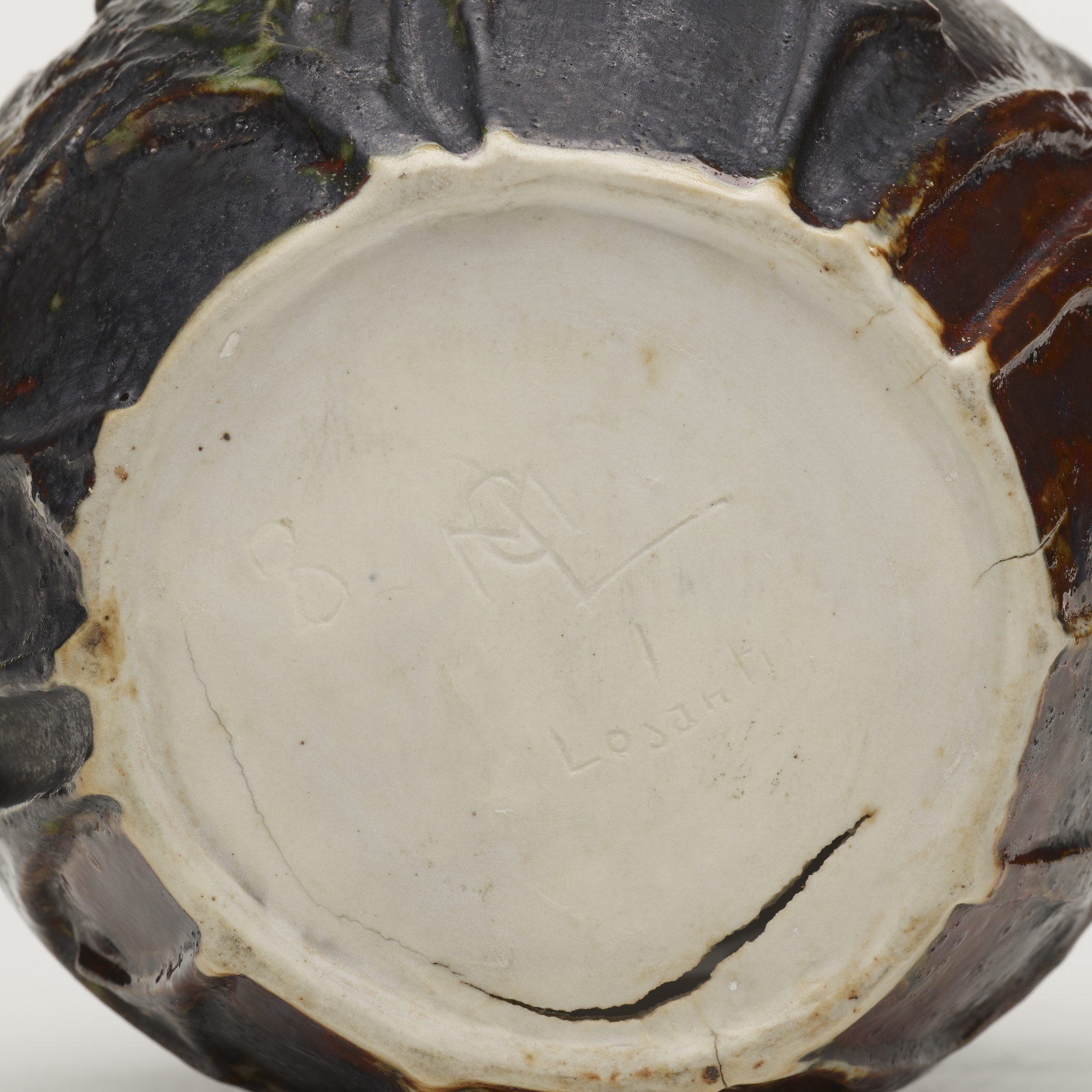 Mary Louise Mclaughlin | Losanti vase with leaves | MutualArt