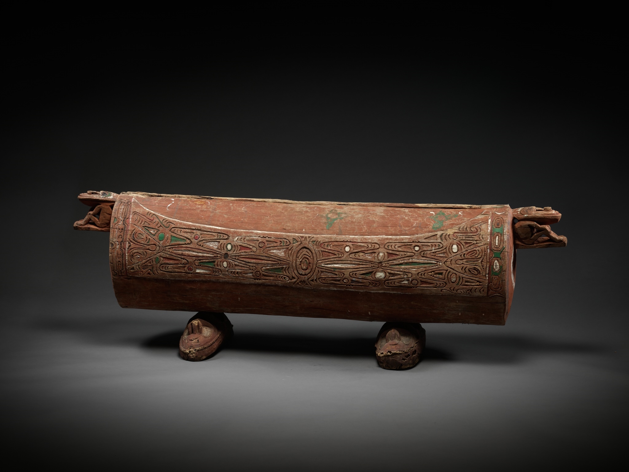 Australian School | A RARE AND MASSIVE CEREMONIAL SLIT DRUM, GARAMUT ...