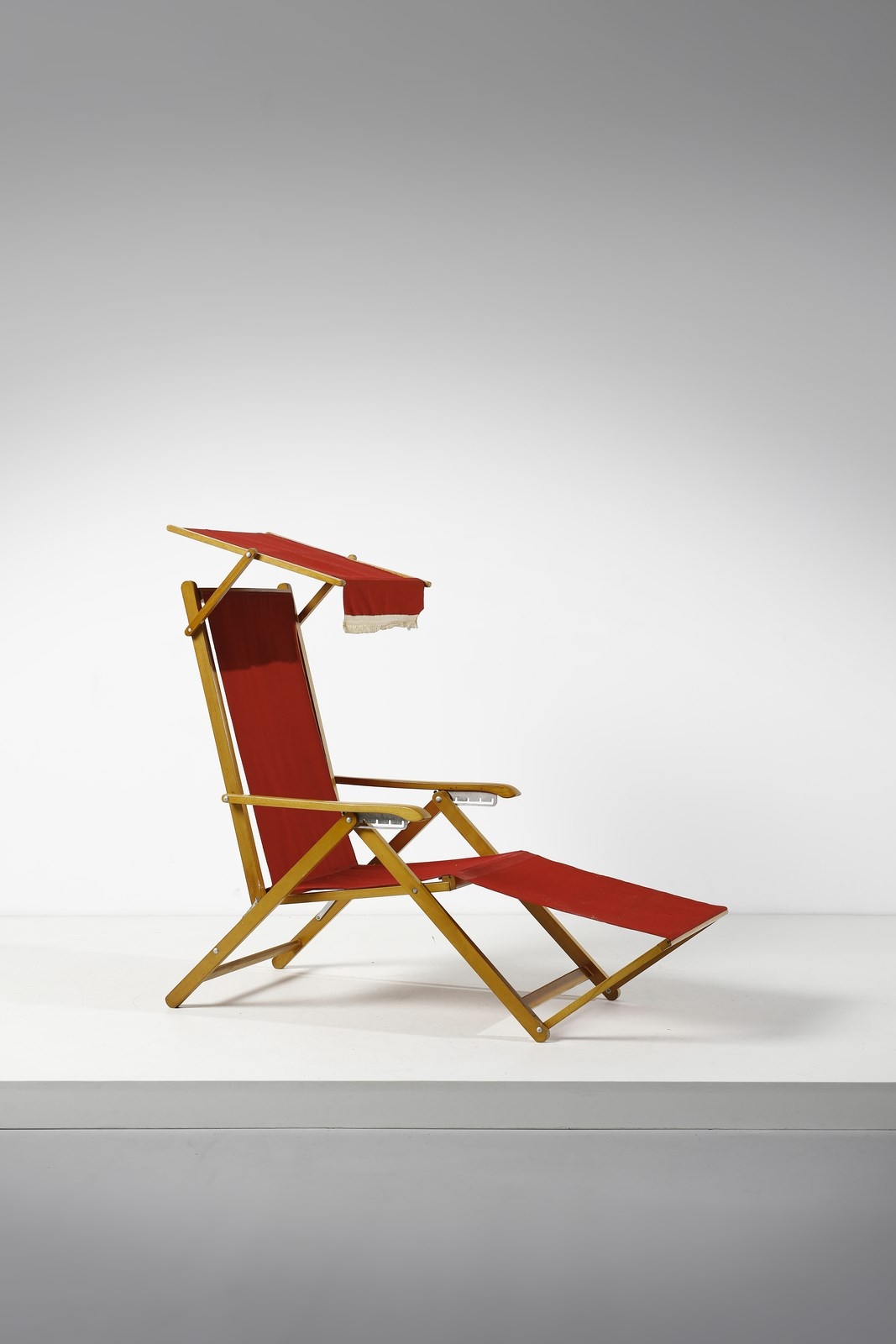 Fratelli Reguitti | Capri deck chair (1960s) | MutualArt