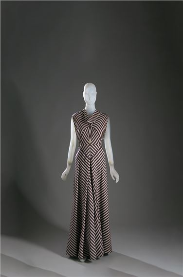 Elizabeth Hawes: Along Her Own... | Exhibitions | MutualArt