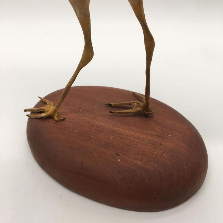 Bob Lee | Signed Bob Lee Hand Carved & Painted Bird | MutualArt