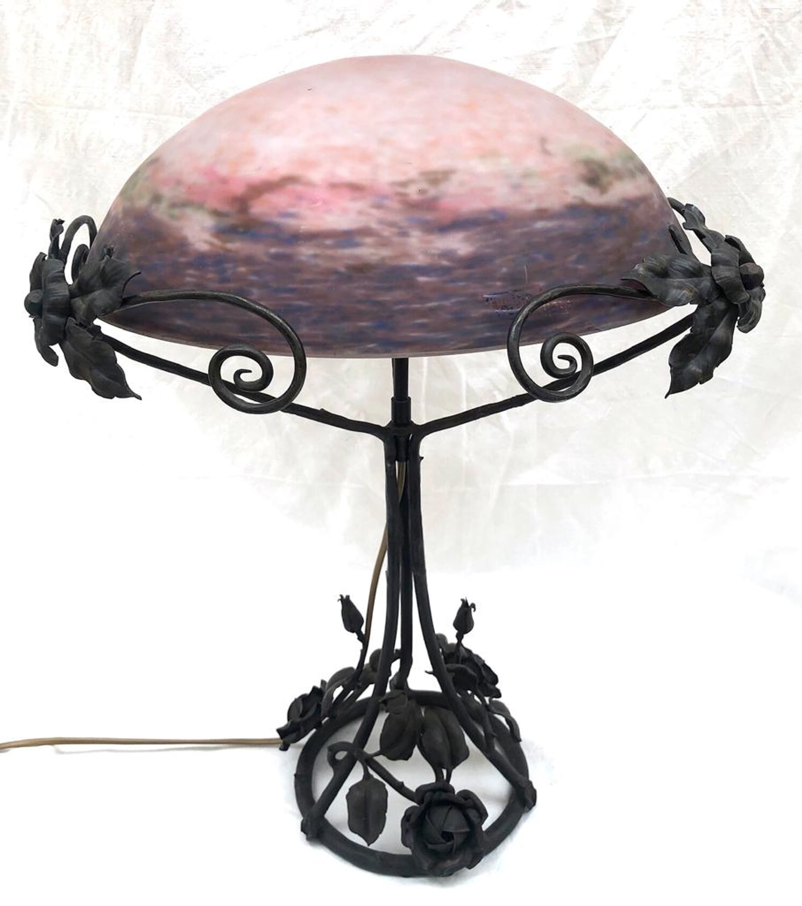 Muller Freres | Table lamp Signed ‘Muller Freres Luneville’ | MutualArt
