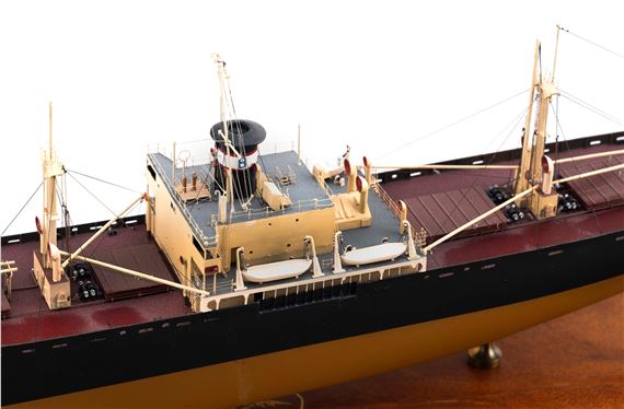 Alan Raven | EXHIBITION STANDARD MODEL OF THE AMERICAN LIBERTY SHIP ...
