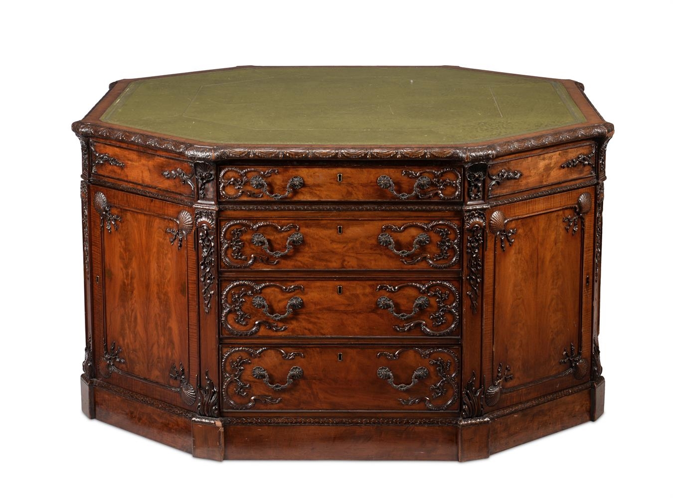 Thomas Chippendale | A MAHOGANY OCTAGONAL PARTNER'S DESK (Circa 1900 ...