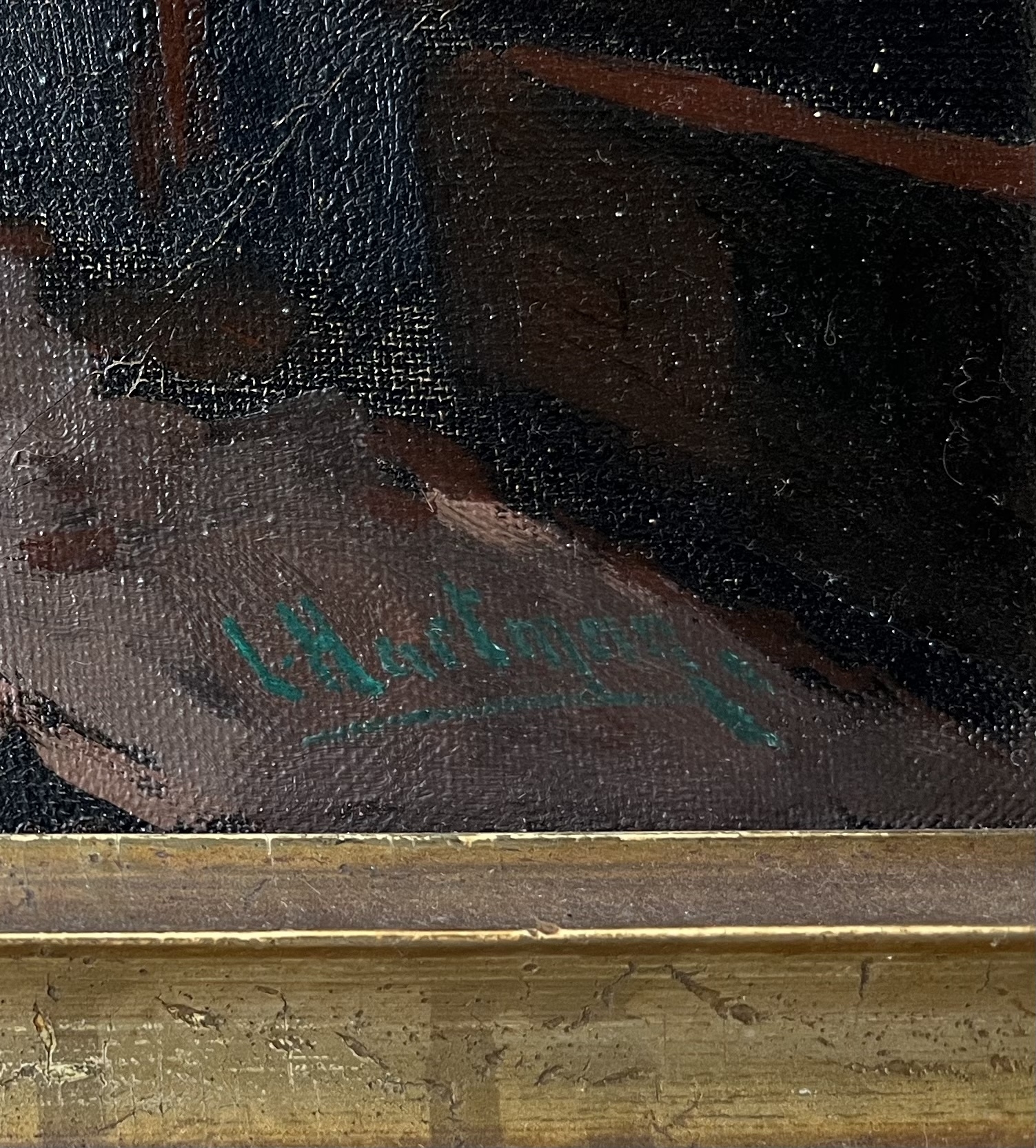 L. Hartman | een stadsgezicht met poort en wandelende man. | MutualArt