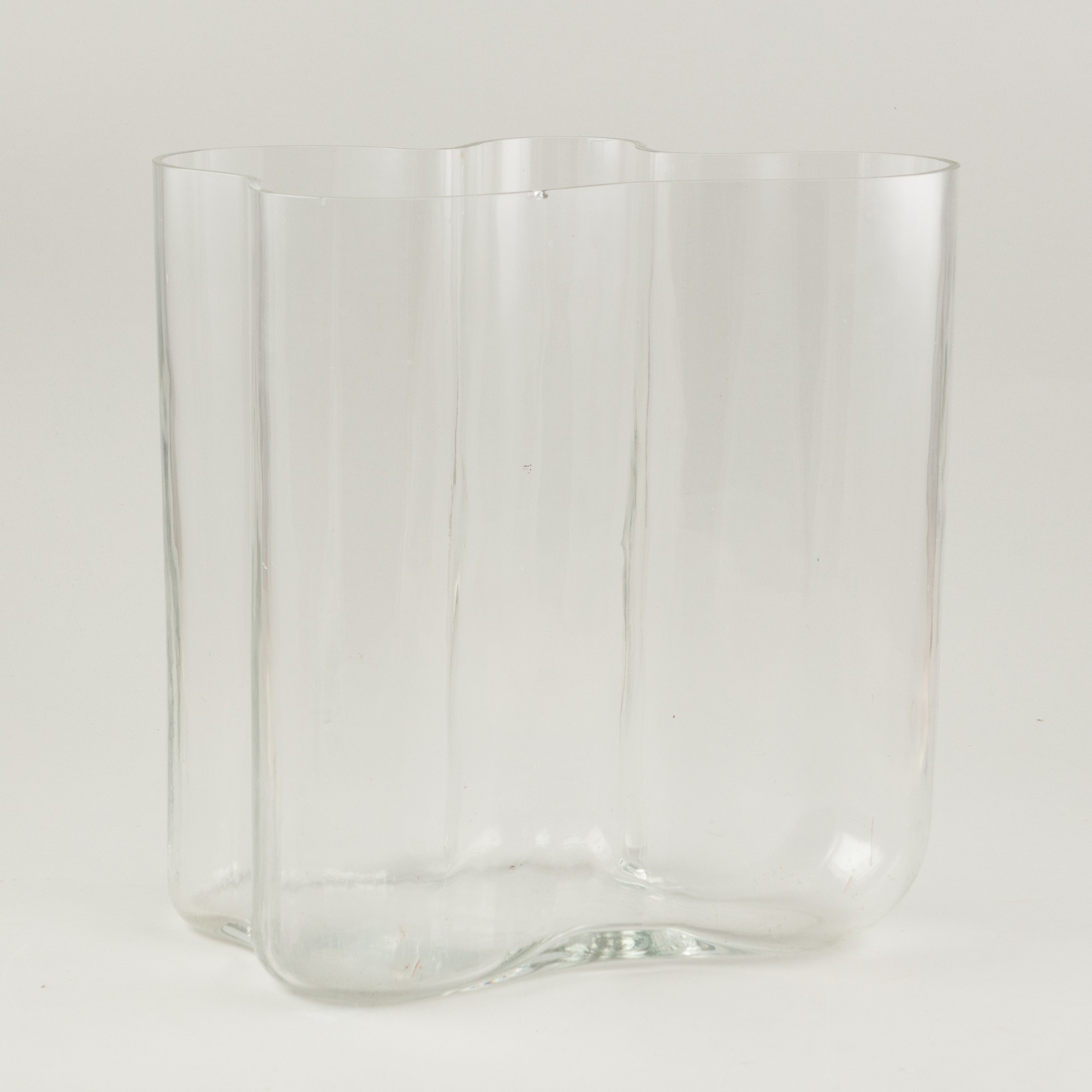 Alvar Aalto | Vase | MutualArt