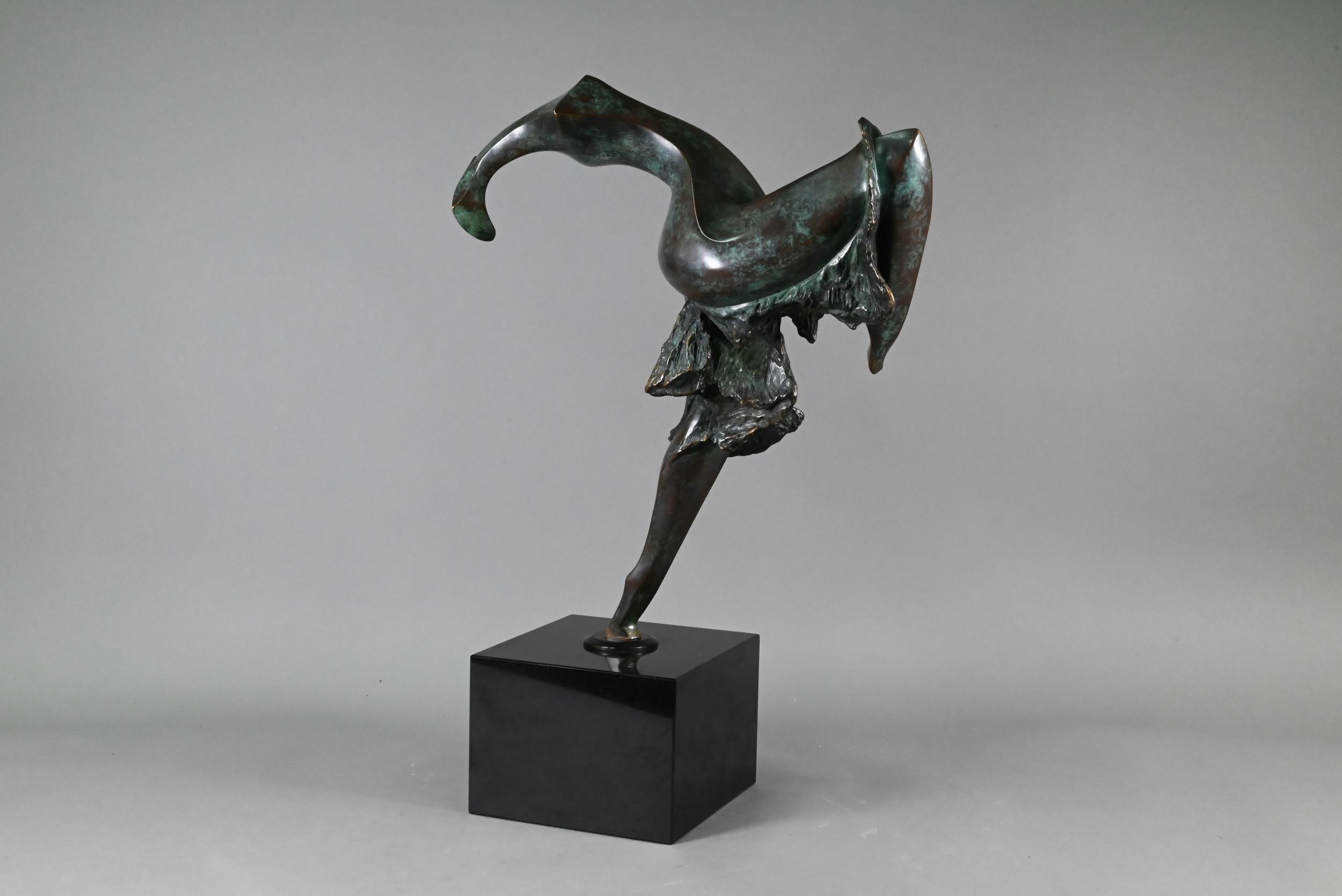 Isaac Kahn | Female dancer | MutualArt