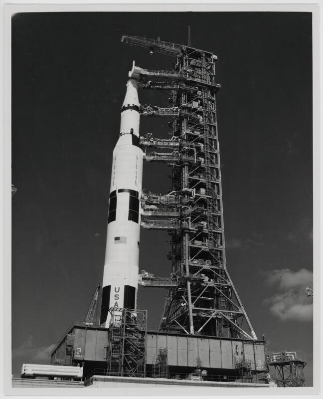 NASA | Apollo 17] The last rocket to launch humans to the surface of ...