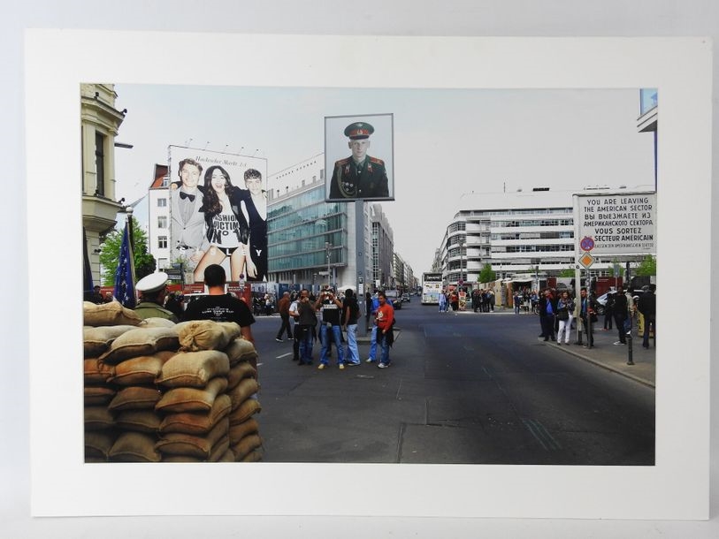 José Nicolas | Checkpoint Charly - Berlin (2015) | MutualArt