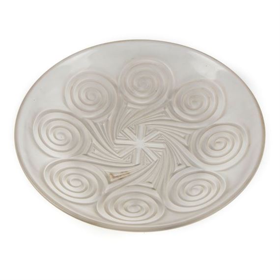 Edmond Etling | Glass bowl with scroll decoration | MutualArt