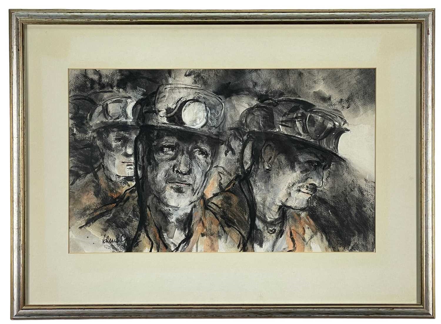 Valerie Ganz | Close Up | MutualArt