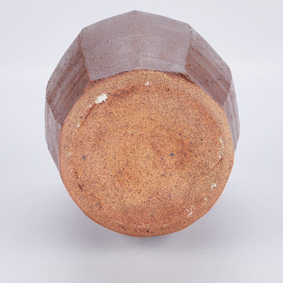 Warren MacKenzie | Studio pottery ceramic vase | MutualArt
