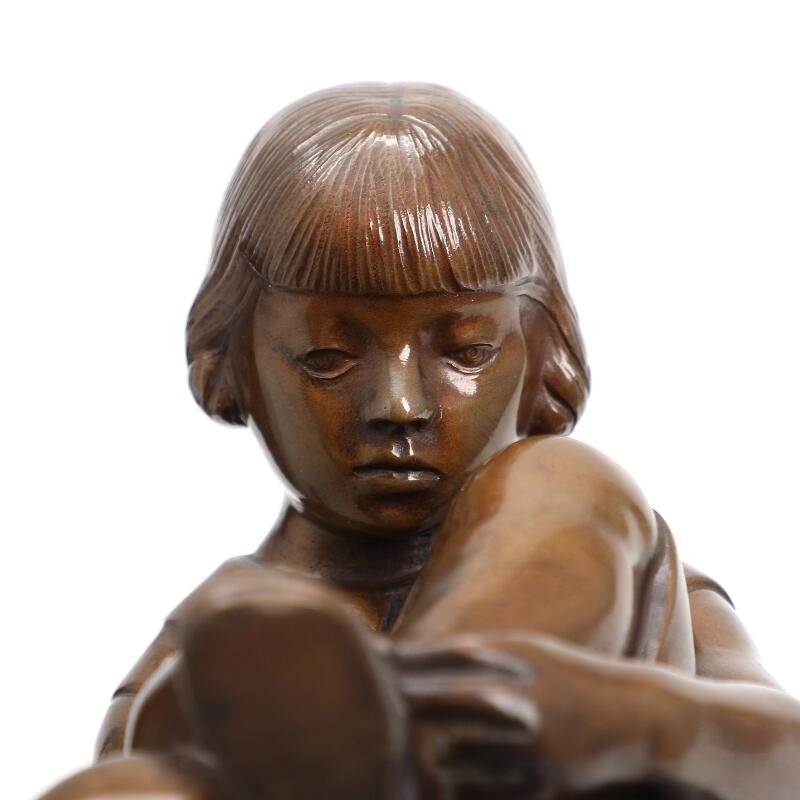 Axel Locher | Girl closing her shoe | MutualArt