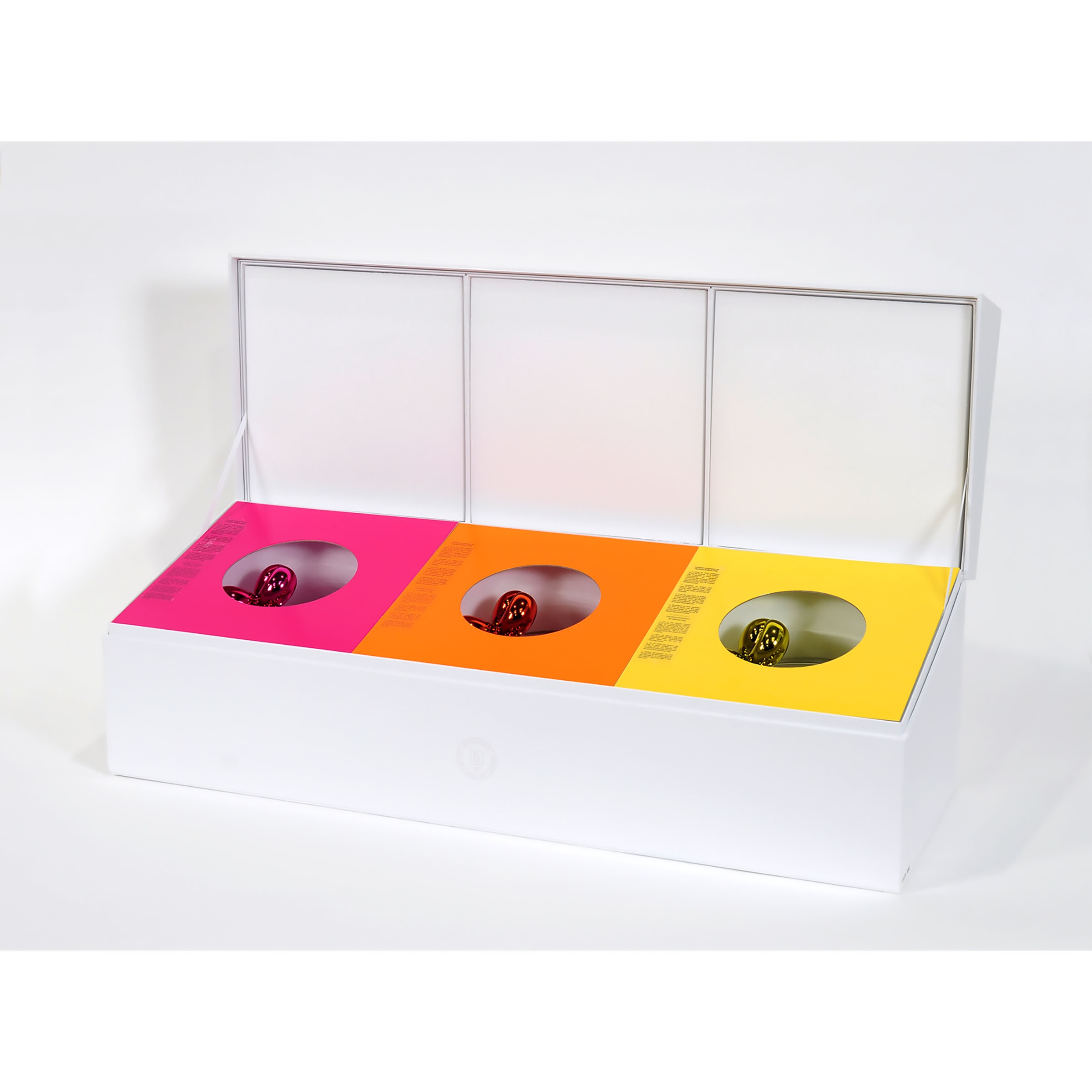 Jeff Koons | BALLOON DOGS PRESENTATION SET (2015) | MutualArt